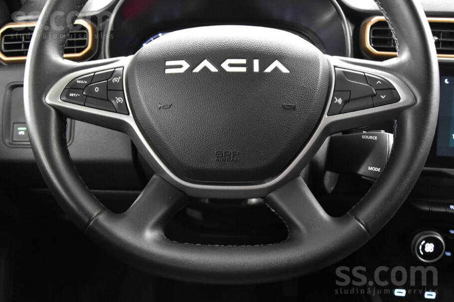 Grey Dacia Duster 2024 in Riga, with an engine capacity of 1.00 L and mileage of 24 thousand km for 16590 €, photo 21 on AUTOMOTO.COM.LV