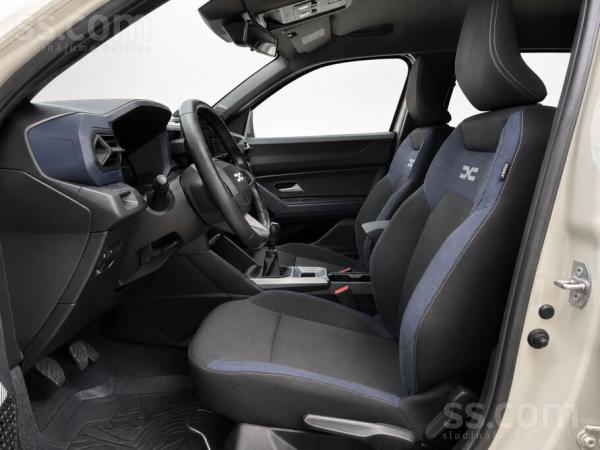 Дачия Duster 2024 в Рига на AUTOMOTO.COM.LV Серый Дачия Duster 2024 в Рига, объемом двигателя 1.00 л и пробегом 69 тыс. км за 16980 €, фото 7 на AUTOMOTO.COM.LV