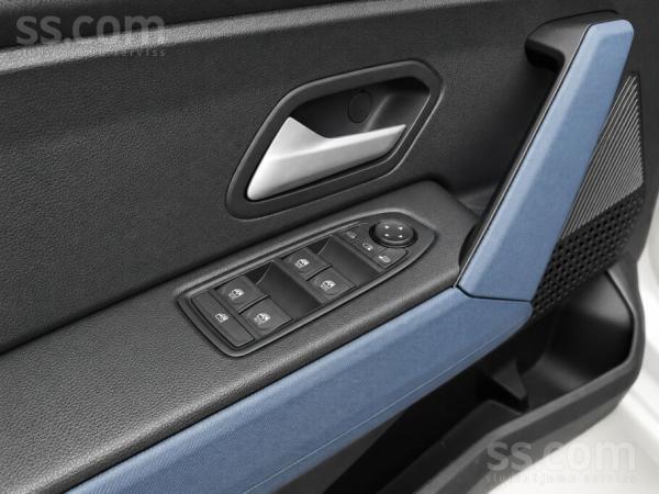 Дачия Duster 2024 в Рига на AUTOMOTO.COM.LV Серый Дачия Duster 2024 в Рига, объемом двигателя 1.00 л и пробегом 69 тыс. км за 16980 €, фото 9 на AUTOMOTO.COM.LV