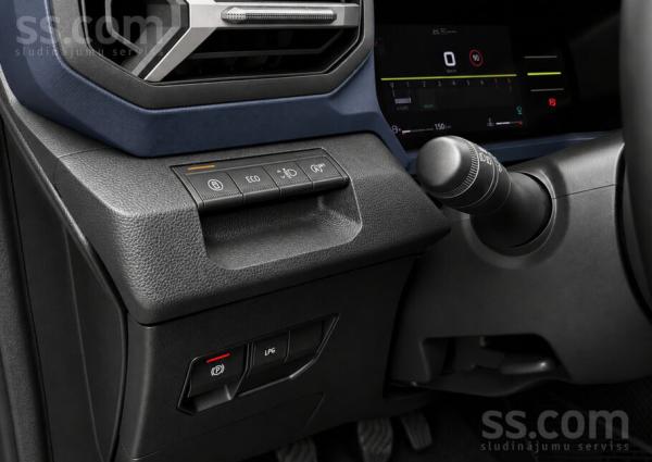 Дачия Duster 2024 в Рига на AUTOMOTO.COM.LV Серый Дачия Duster 2024 в Рига, объемом двигателя 1.00 л и пробегом 69 тыс. км за 16980 €, фото 10 на AUTOMOTO.COM.LV