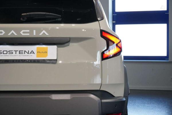 Pelēks Dacia Duster 2025 Viļņa, ar dzinēja tilpumu 1.20 L un nobraukumu 13 tūkst. km par 22500 €, foto 7 vietnē AUTOMOTO.COM.LV