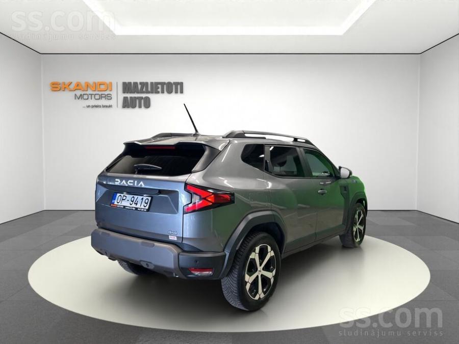 Pelēks Dacia Duster 2025 Rīga, ar dzinēja tilpumu 1.20 L un nobraukumu 43 tūkst. km par 19990 €, foto 7 vietnē AUTOMOTO.COM.LV