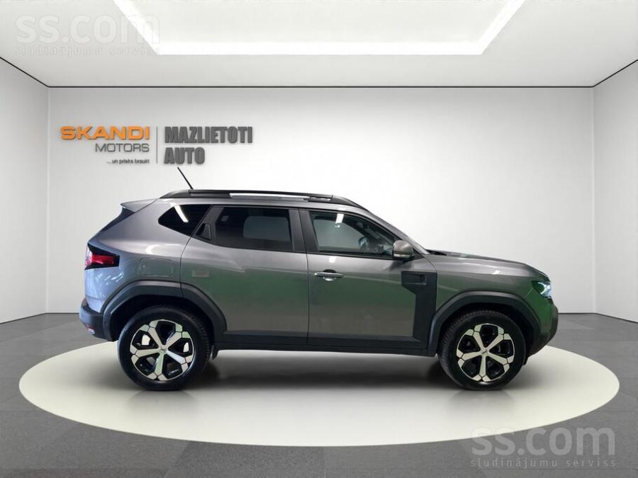 Pelēks Dacia Duster 2025 Rīga, ar dzinēja tilpumu 1.20 L un nobraukumu 43 tūkst. km par 19990 €, foto 8 vietnē AUTOMOTO.COM.LV