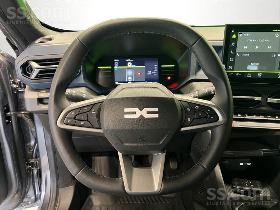 Pelēks Dacia Duster 2025 Rīga, ar dzinēja tilpumu 1.20 L un nobraukumu 43 tūkst. km par 19990 €, foto 11 vietnē AUTOMOTO.COM.LV