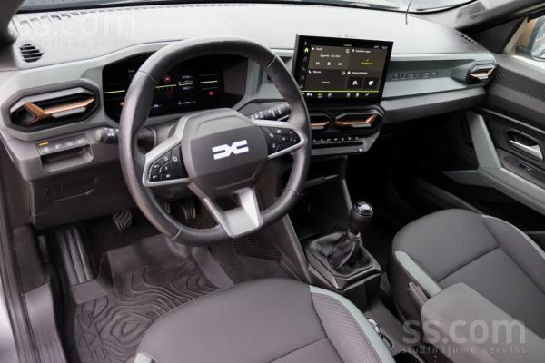 Dacia Duster 2025 Rīga vietnē Pelēks Dacia Duster 2025 Rīga, ar dzinēja tilpumu 1.20 L un nobraukumu 58 tūkst. km par 20100 €, foto 10 vietnē AUTOMOTO.COM.LV