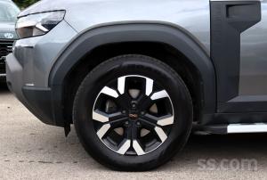 Серый Дачия Duster 2025 в Рига, объемом двигателя 1.20 л и пробегом 58 тыс. км за 20100 €, фото 33 на AUTOMOTO.COM.LV