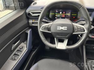 Grey Dacia Duster 2026 in Liepaja, with an engine capacity of 1.20 L and mileage of 0 thousand km for 20640 €, photo 15 on AUTOMOTO.COM.LV