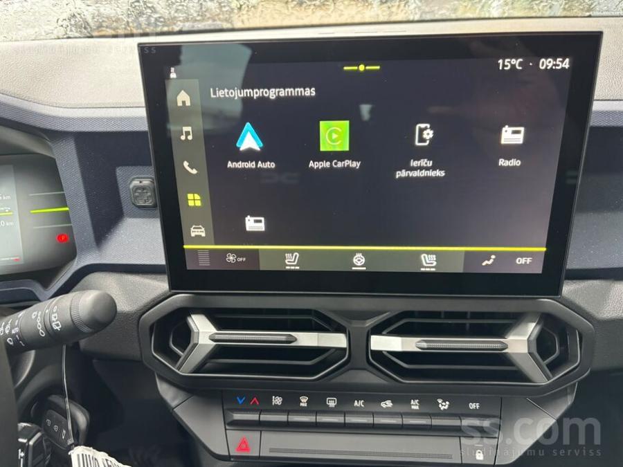 Grey Dacia Duster 2026 in Liepaja, with an engine capacity of 1.20 L and mileage of 0 thousand km for 20640 €, photo 16 on AUTOMOTO.COM.LV