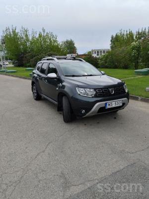 Серый Дачия Duster 2021 в Рига, объемом двигателя 1.50 л и пробегом 133 тыс. км за 14500 €, фото 3 на AUTOMOTO.COM.LV