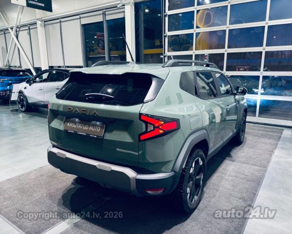 Pelēks Dacia Duster 2024 Pērnava, ar dzinēja tilpumu 1.00 L un nobraukumu 23 tūkst. km par 21400 €, foto 2 vietnē AUTOMOTO.COM.LV