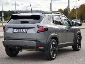 Grey Dacia Duster 2025 in Vilnius, with an engine capacity of 1.60 L and mileage of 20 thousand km for 18500 €, photo 10 on AUTOMOTO.COM.LV