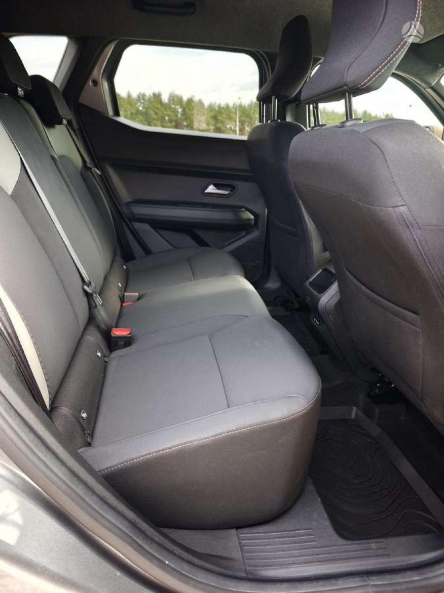 Grey Dacia Duster 2025 in Vilnius, with an engine capacity of 1.60 L and mileage of 20 thousand km for 18500 €, photo 27 on AUTOMOTO.COM.LV
