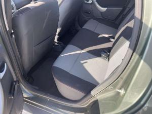 Pelēks Dacia Duster 2013 Tauragė, ar dzinēja tilpumu 1.50 L un nobraukumu 300 tūkst. km par 3700 €, foto 12 vietnē AUTOMOTO.COM.LV
