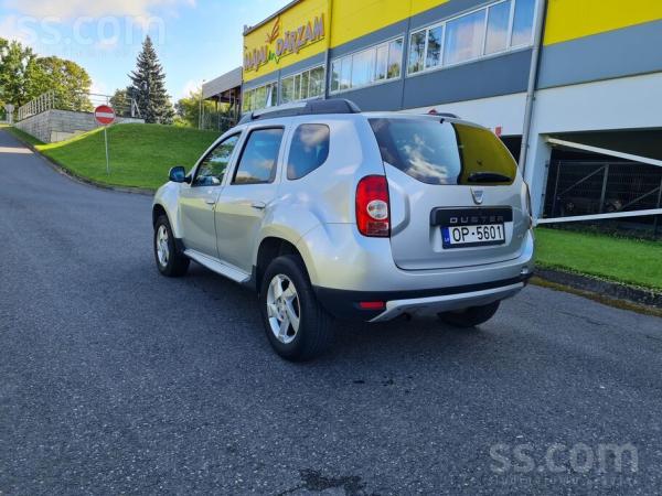 Grey Dacia Duster 2010 in Ogre, with an engine capacity of 1.50 L and mileage of 0 thousand km for 4970 €, photo 7 on AUTOMOTO.COM.LV