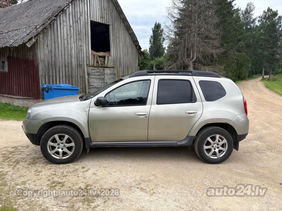 Серый Дачия Duster 2011 в Таллин, объемом двигателя 1.60 л и пробегом 148 тыс. км за 3600 €, фото 3 на AUTOMOTO.COM.LV