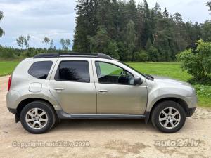 Серый Дачия Duster 2011 в Таллин, объемом двигателя 1.60 л и пробегом 148 тыс. км за 3600 €, фото 4 на AUTOMOTO.COM.LV