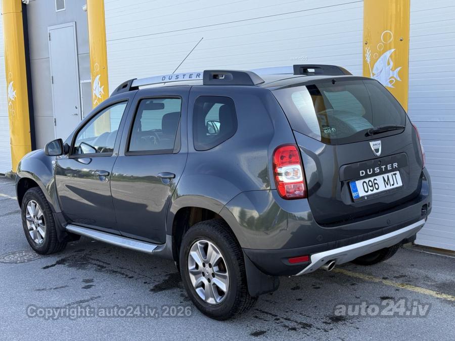 Grey Dacia Duster 2015 in Tallinn, with an engine capacity of 1.20 L and mileage of 95 thousand km for 6790 €, photo 5 on AUTOMOTO.COM.LV