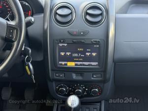 Grey Dacia Duster 2015 in Tallinn, with an engine capacity of 1.20 L and mileage of 95 thousand km for 6790 €, photo 9 on AUTOMOTO.COM.LV