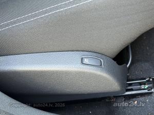 Grey Dacia Duster 2015 in Tallinn, with an engine capacity of 1.20 L and mileage of 95 thousand km for 6790 €, photo 11 on AUTOMOTO.COM.LV