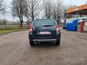 Grey Dacia Duster 2016 in Ogre, with an engine capacity of 1.20 L and mileage of 0 thousand km for 6970 €, photo 6 on AUTOMOTO.COM.LV