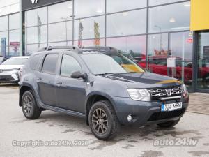 Pelēks Dacia Duster 2017 Tallina, ar dzinēja tilpumu 1.60 L un nobraukumu 82 tūkst. km par 6990 €, foto  vietnē AUTOMOTO.COM.LV