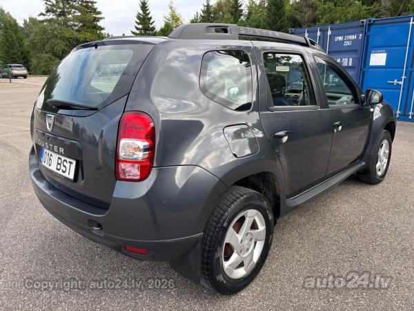 Grey Dacia Duster 2017 in Paide, with an engine capacity of 1.50 L and mileage of 188 thousand km for 6490 €, photo 5 on AUTOMOTO.COM.LV