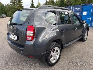 Pelēks Dacia Duster 2017 Paide, ar dzinēja tilpumu 1.50 L un nobraukumu 188 tūkst. km par 6490 €, foto 6 vietnē AUTOMOTO.COM.LV