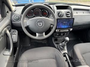 Pelēks Dacia Duster 2017 Paide, ar dzinēja tilpumu 1.50 L un nobraukumu 188 tūkst. km par 6490 €, foto 12 vietnē AUTOMOTO.COM.LV