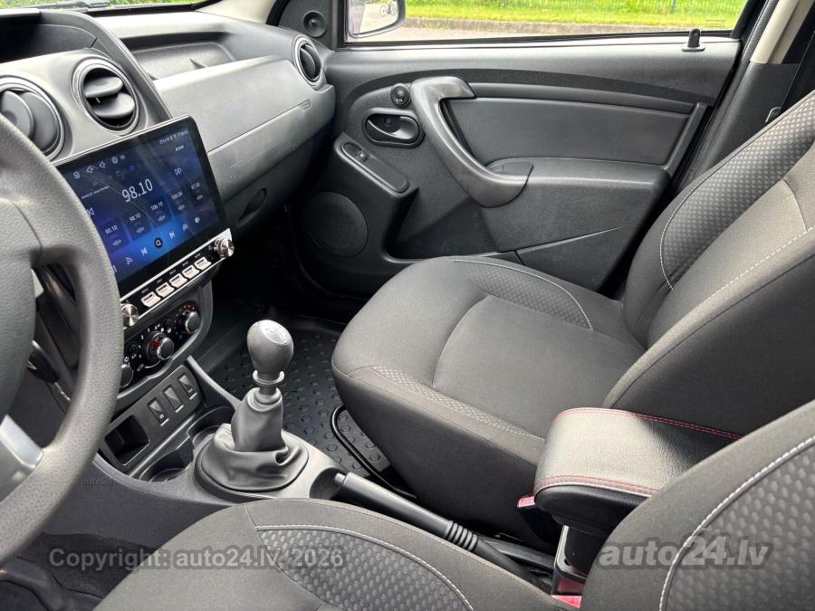 Pelēks Dacia Duster 2017 Paide, ar dzinēja tilpumu 1.50 L un nobraukumu 188 tūkst. km par 6490 €, foto 13 vietnē AUTOMOTO.COM.LV