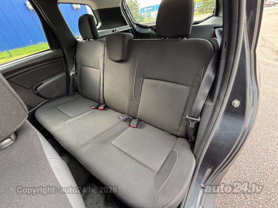 Pelēks Dacia Duster 2017 Paide, ar dzinēja tilpumu 1.50 L un nobraukumu 188 tūkst. km par 6490 €, foto 15 vietnē AUTOMOTO.COM.LV