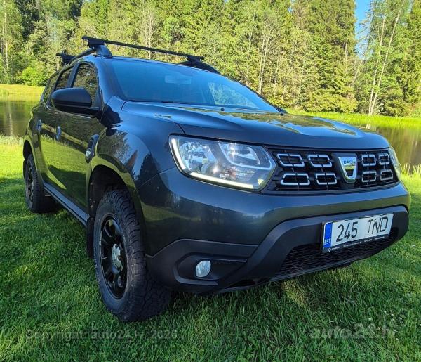 Grey Dacia Duster 2018 in Valga, with an engine capacity of 1.50 L and mileage of 230 thousand km for 10500 €, photo 4 on AUTOMOTO.COM.LV