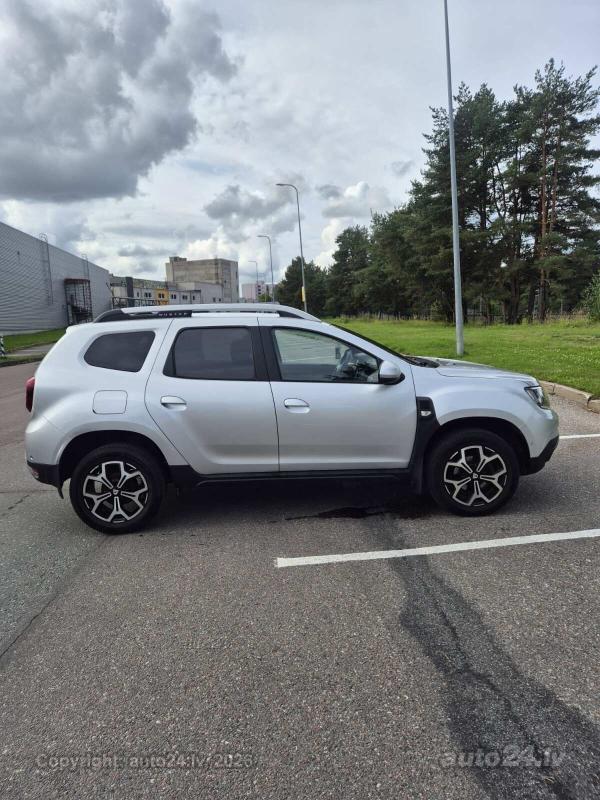 Pelēks Dacia Duster 2018 Tallina, ar dzinēja tilpumu 1.50 L un nobraukumu 109 tūkst. km par 12000 €, foto 4 vietnē AUTOMOTO.COM.LV