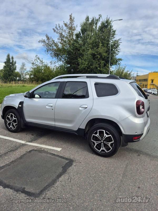 Pelēks Dacia Duster 2018 Tallina, ar dzinēja tilpumu 1.50 L un nobraukumu 109 tūkst. km par 12000 €, foto 6 vietnē AUTOMOTO.COM.LV
