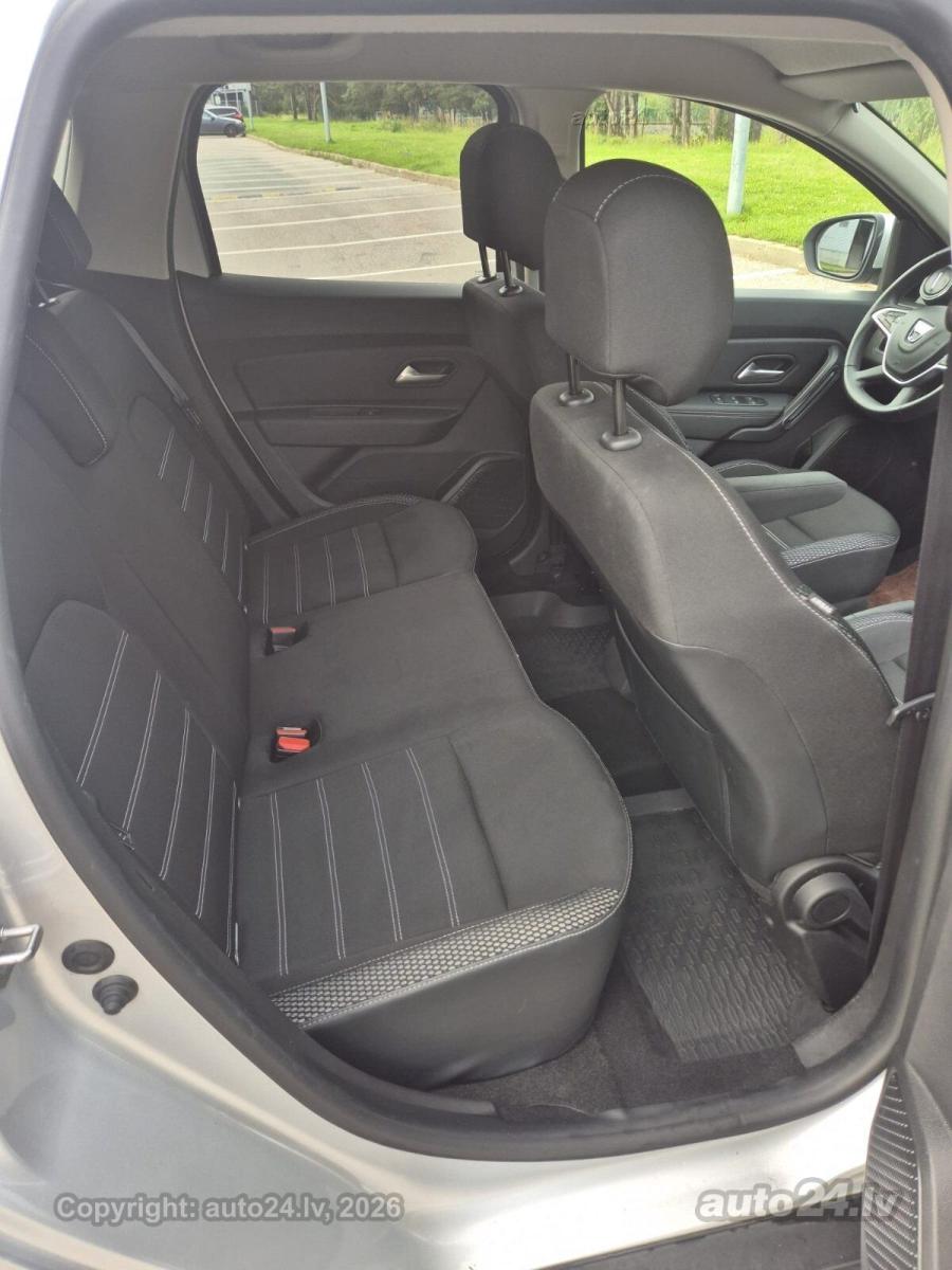 Grey Dacia Duster 2018 in Tallinn, with an engine capacity of 1.50 L and mileage of 109 thousand km for 12000 €, photo 14 on AUTOMOTO.COM.LV