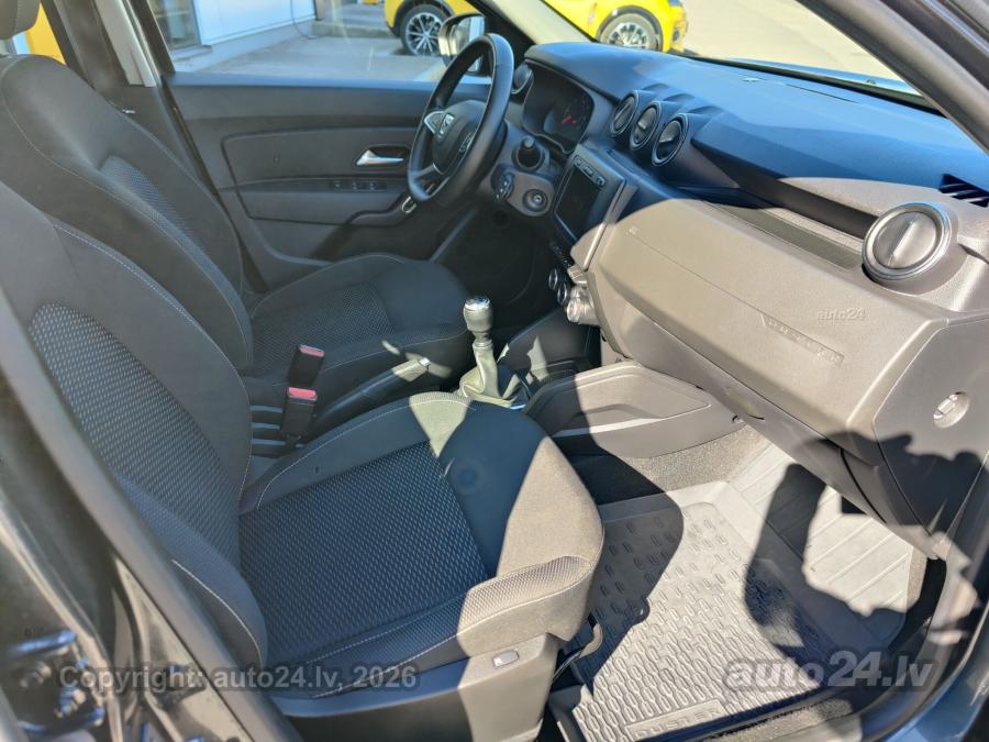 Grey Dacia Duster 2019 in Tartu, with an engine capacity of 1.60 L and mileage of 66 thousand km for 9990 €, photo 13 on AUTOMOTO.COM.LV