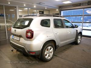 Pelēks Dacia Duster 2020 Tallina, ar dzinēja tilpumu 1.00 L un nobraukumu 90 tūkst. km par 9700 €, foto 3 vietnē AUTOMOTO.COM.LV