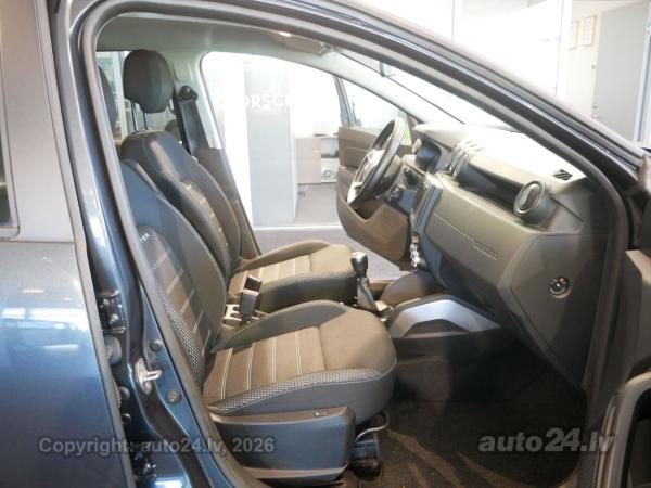 Grey Dacia Duster 2020 in Tallinn, with an engine capacity of 1.00 L and mileage of 135 thousand km for 9500 €, photo 8 on AUTOMOTO.COM.LV