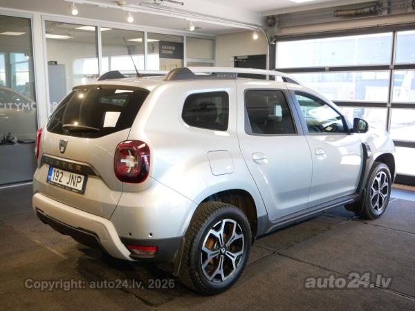 Pelēks Dacia Duster 2021 Tallina, ar dzinēja tilpumu 1.00 L un nobraukumu 115 tūkst. km par 9900 €, foto 3 vietnē AUTOMOTO.COM.LV