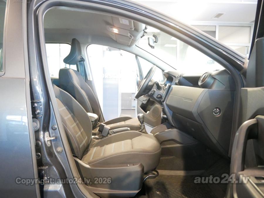Grey Dacia Duster 2021 in Tallinn, with an engine capacity of 1.00 L and mileage of 75 thousand km for 10700 €, photo 9 on AUTOMOTO.COM.LV