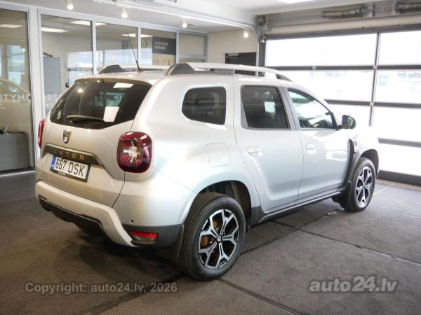 Pelēks Dacia Duster 2021 Tallina, ar dzinēja tilpumu 1.00 L un nobraukumu 50 tūkst. km par 10300 €, foto 3 vietnē AUTOMOTO.COM.LV