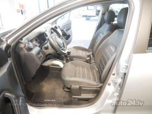 Grey Dacia Duster 2021 in Tallinn, with an engine capacity of 1.00 L and mileage of 50 thousand km for 10300 €, photo 8 on AUTOMOTO.COM.LV