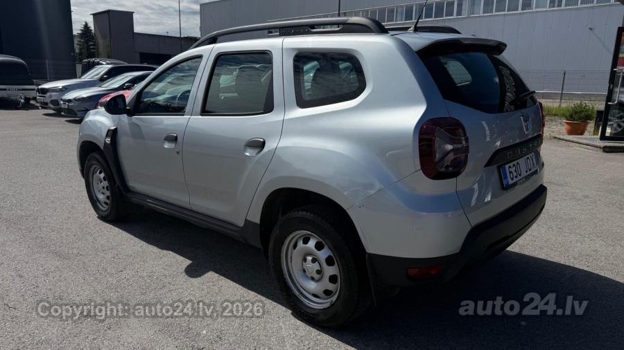 Pelēks Dacia Duster 2021 Tallina, ar dzinēja tilpumu 1.00 L un nobraukumu 39 tūkst. km par 8500 €, foto 10 vietnē AUTOMOTO.COM.LV