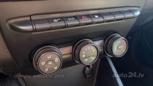 Pelēks Dacia Duster 2021 Tallina, ar dzinēja tilpumu 1.00 L un nobraukumu 39 tūkst. km par 8500 €, foto 13 vietnē AUTOMOTO.COM.LV
