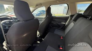 Pelēks Dacia Duster 2021 Tallina, ar dzinēja tilpumu 1.00 L un nobraukumu 39 tūkst. km par 8500 €, foto 19 vietnē AUTOMOTO.COM.LV