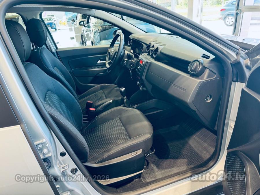 Серый Дачия Duster 2021 в Пярну, объемом двигателя 1.00 л и пробегом 86 тыс. км за 9900 €, фото 16 на AUTOMOTO.COM.LV