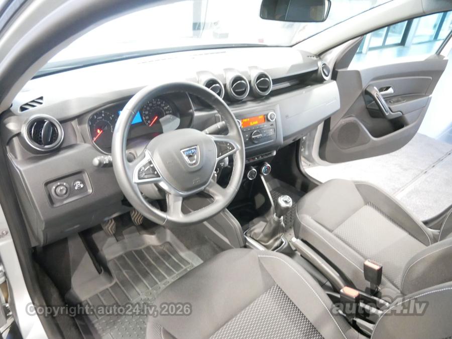 Grey Dacia Duster 2021 in Tallinn, with an engine capacity of 1.00 L and mileage of 98 thousand km for 8990 €, photo 8 on AUTOMOTO.COM.LV