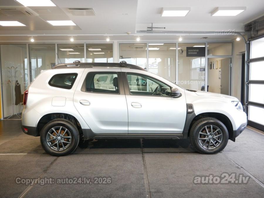 Grey Dacia Duster 2021 in Tallinn, with an engine capacity of 1.50 L and mileage of 163 thousand km for 12500 €, photo 3 on AUTOMOTO.COM.LV