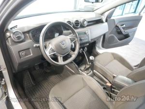 Grey Dacia Duster 2021 in Tallinn, with an engine capacity of 1.50 L and mileage of 163 thousand km for 12500 €, photo 9 on AUTOMOTO.COM.LV