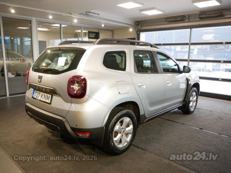 Grey Dacia Duster 2021 in Tallinn, with an engine capacity of 1.00 L and mileage of 98 thousand km for 8990 €, photo 4 on AUTOMOTO.COM.LV