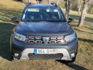 Grey Dacia Duster 2022 in Tallinn, with an engine capacity of 1.50 L and mileage of 93 thousand km for 18900 €, photo  on AUTOMOTO.COM.LV